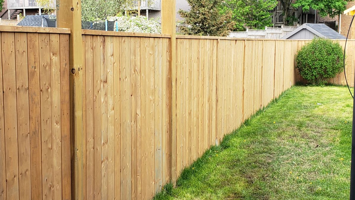 The Ultimate Guide to Closeboard Fencing: Benefits, Installation and ...
